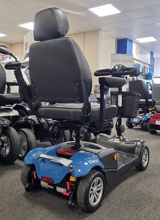 Rascal Vista DX Blue | Mobility Direct North